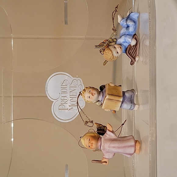 Goebel | Holiday | Goebel 996 Berta Hummel Miniature Angel Ornaments ...